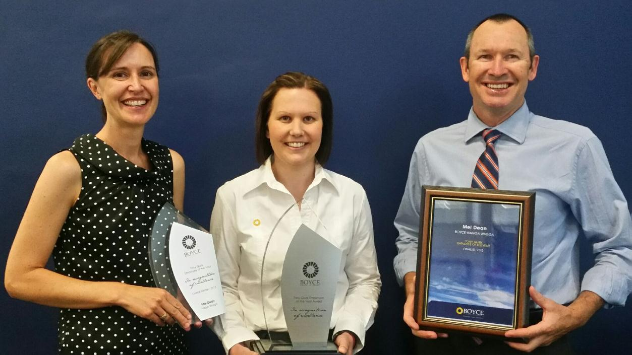 Boyce - Mel Dean Wins Tony Quirk UNE Employee of the Year